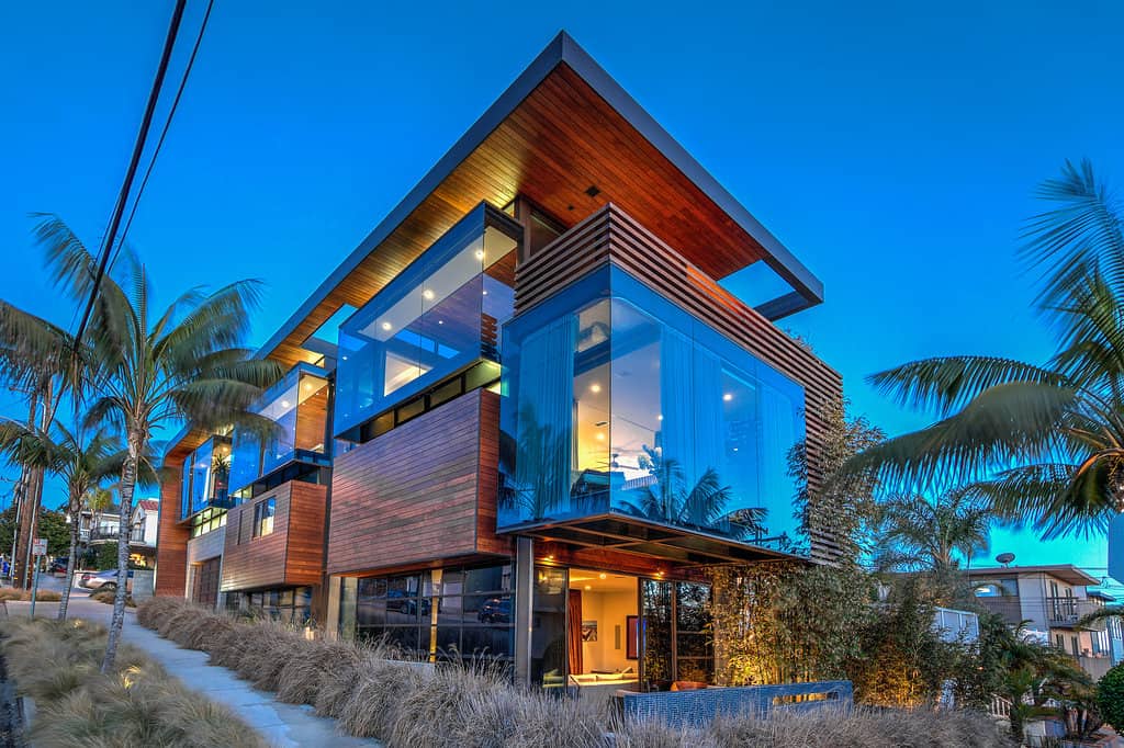 Esta maravilha moderna de Patrick Killen em Manhattan Beach está à ...